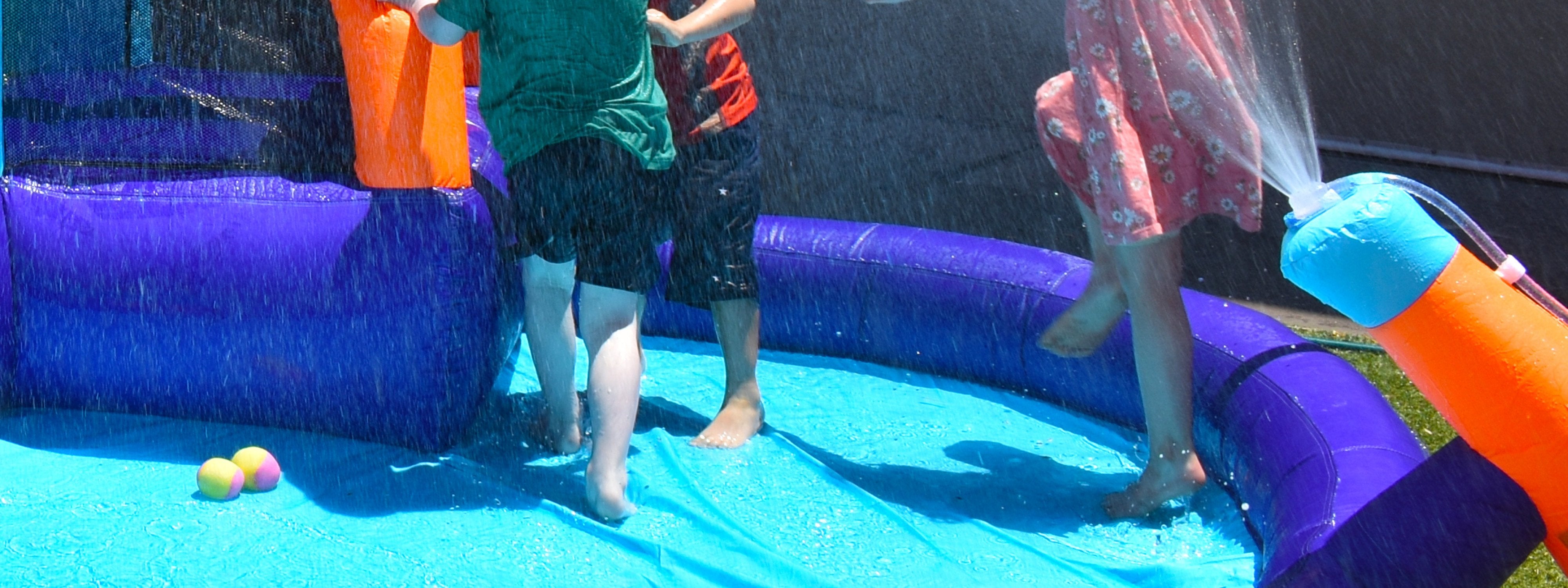 Water Bounce Houses – CocoNut Pool Floats